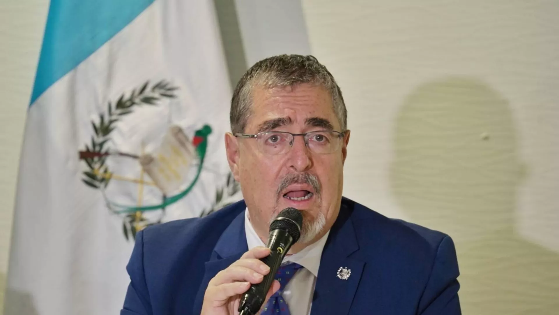 Bernardo Arévalo es nombrado oficialmente presidente de Guatemala ...